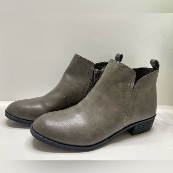 American Rag | Shoes | New American Rag Womens Cadee Almond Toe Ankle ...